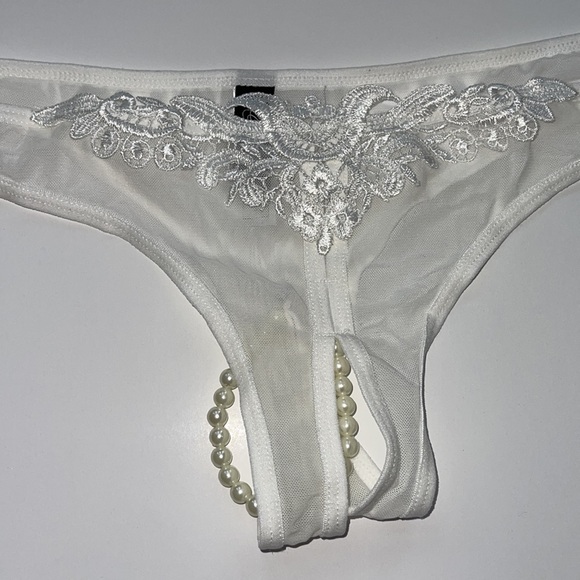 oh la la cheri | Intimates & Sleepwear | Nwot Oh La La Cheri Crotchless ...